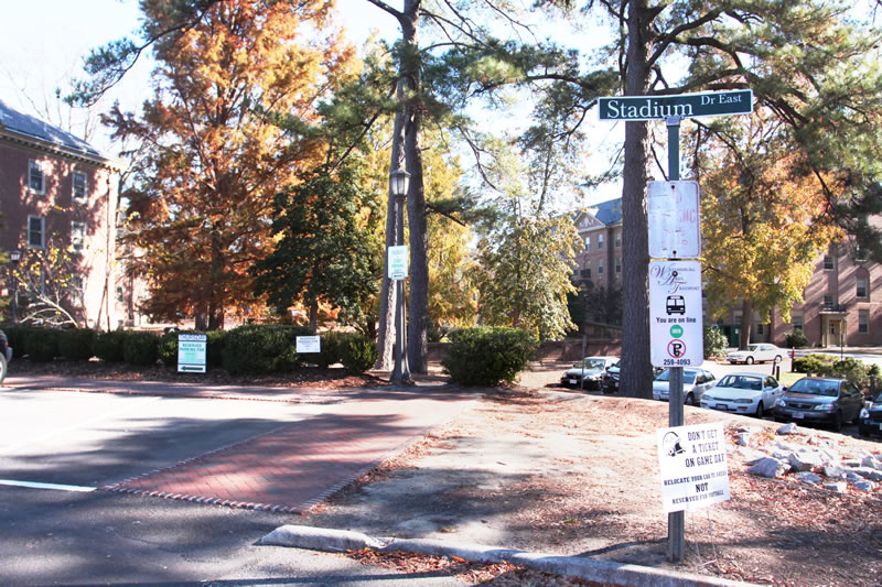 Bus Stop- Sadler Center | Campus Map | William & Mary