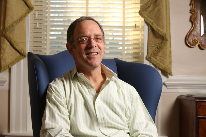 Presidential spouse Bruce Jacobson carves out his new role | William & Mary