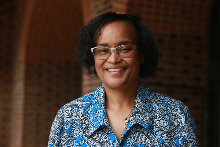 Darlene White receives Duke Award for deep commitment to William & Mary ...